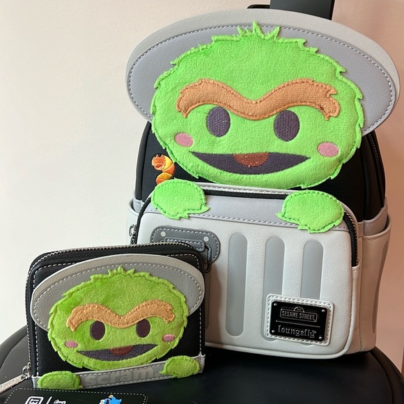 Loungefly | Bags | Loungefly Seaworld Parks Sesame Street Oscar Mini ...